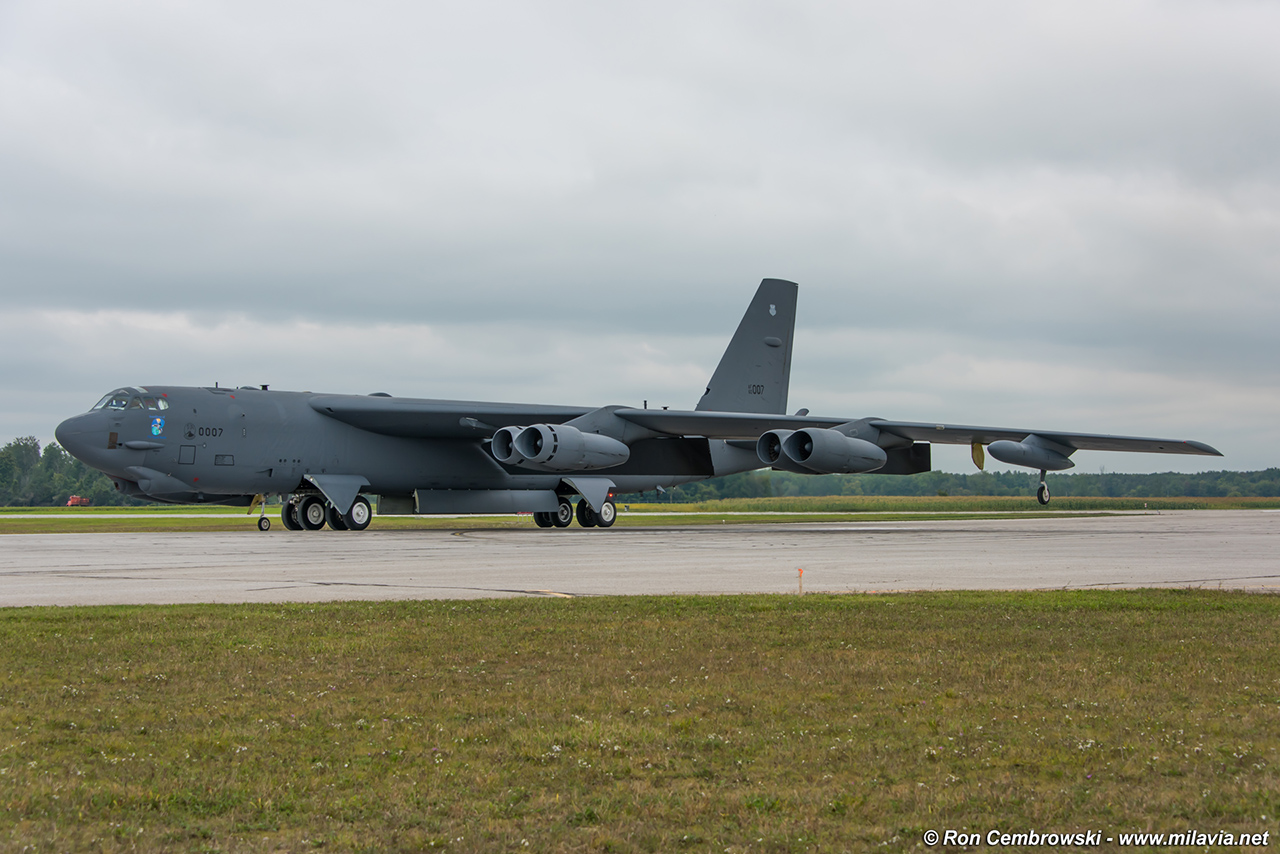 MILAVIA Air Shows - Airshow London 2019 - London International Airport ...