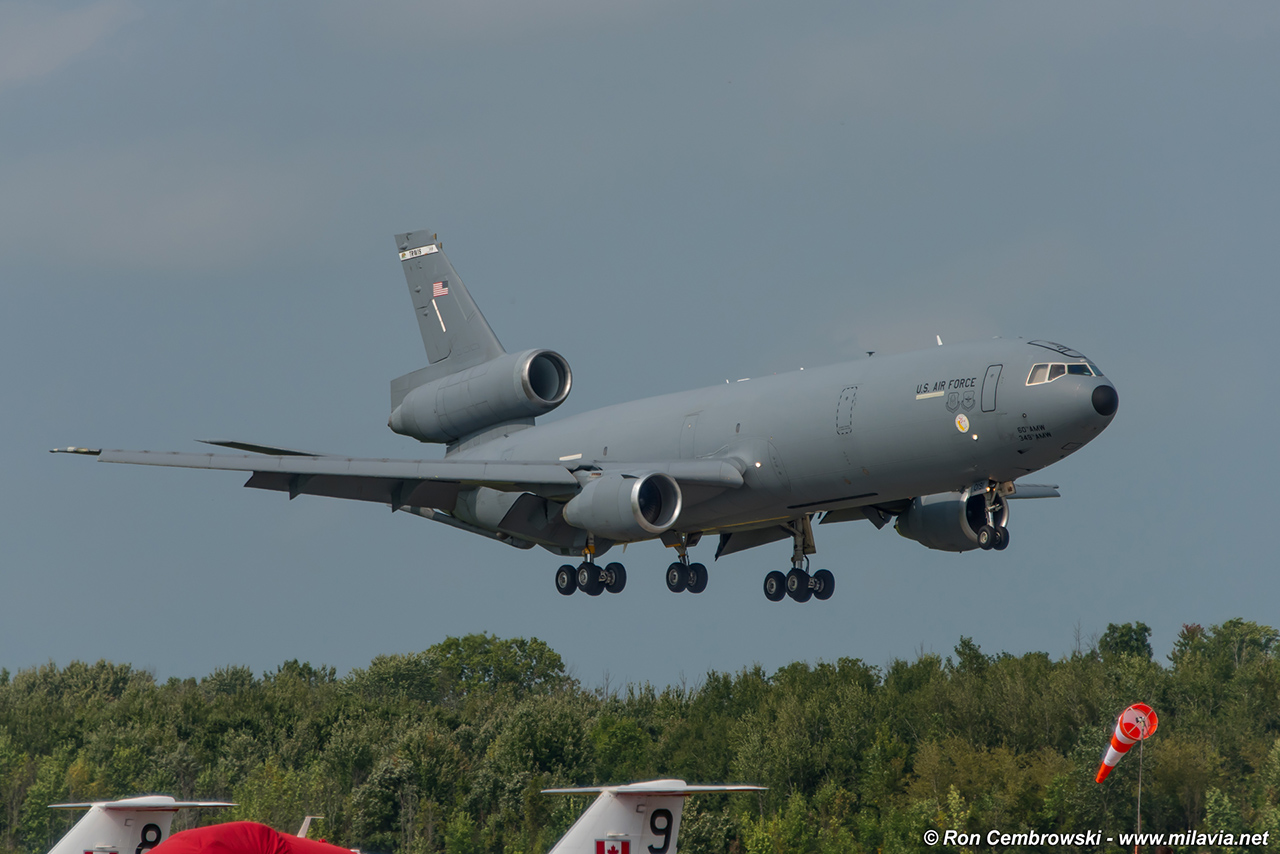 MILAVIA Air Shows - Airshow London 2019 - London International Airport ...