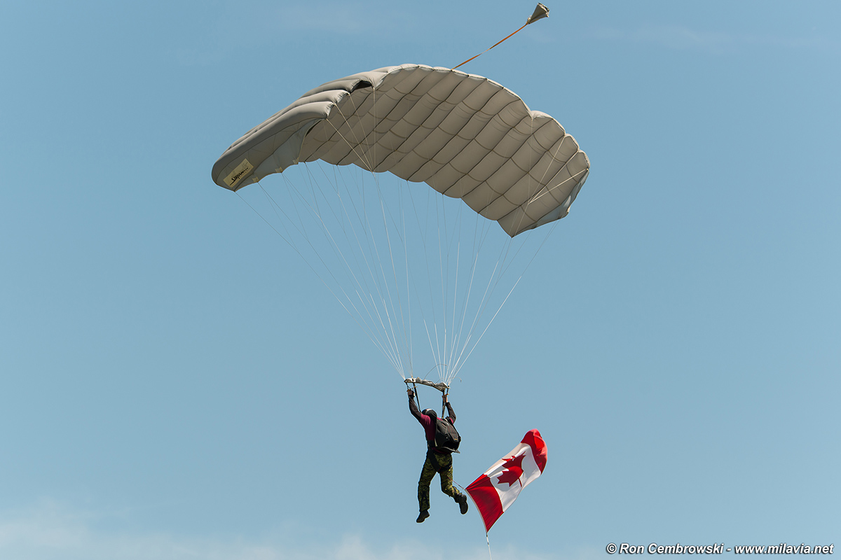 MILAVIA Air Shows - CFB Trenton Open House 2014 - Ontario, Canada