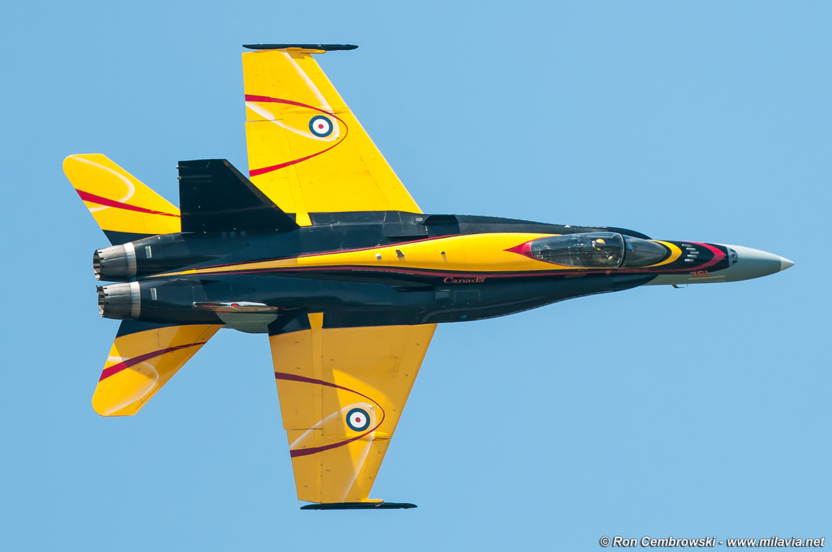 MILAVIA Air Shows - Quinte International Air Show 2016 - CFB Trenton ...