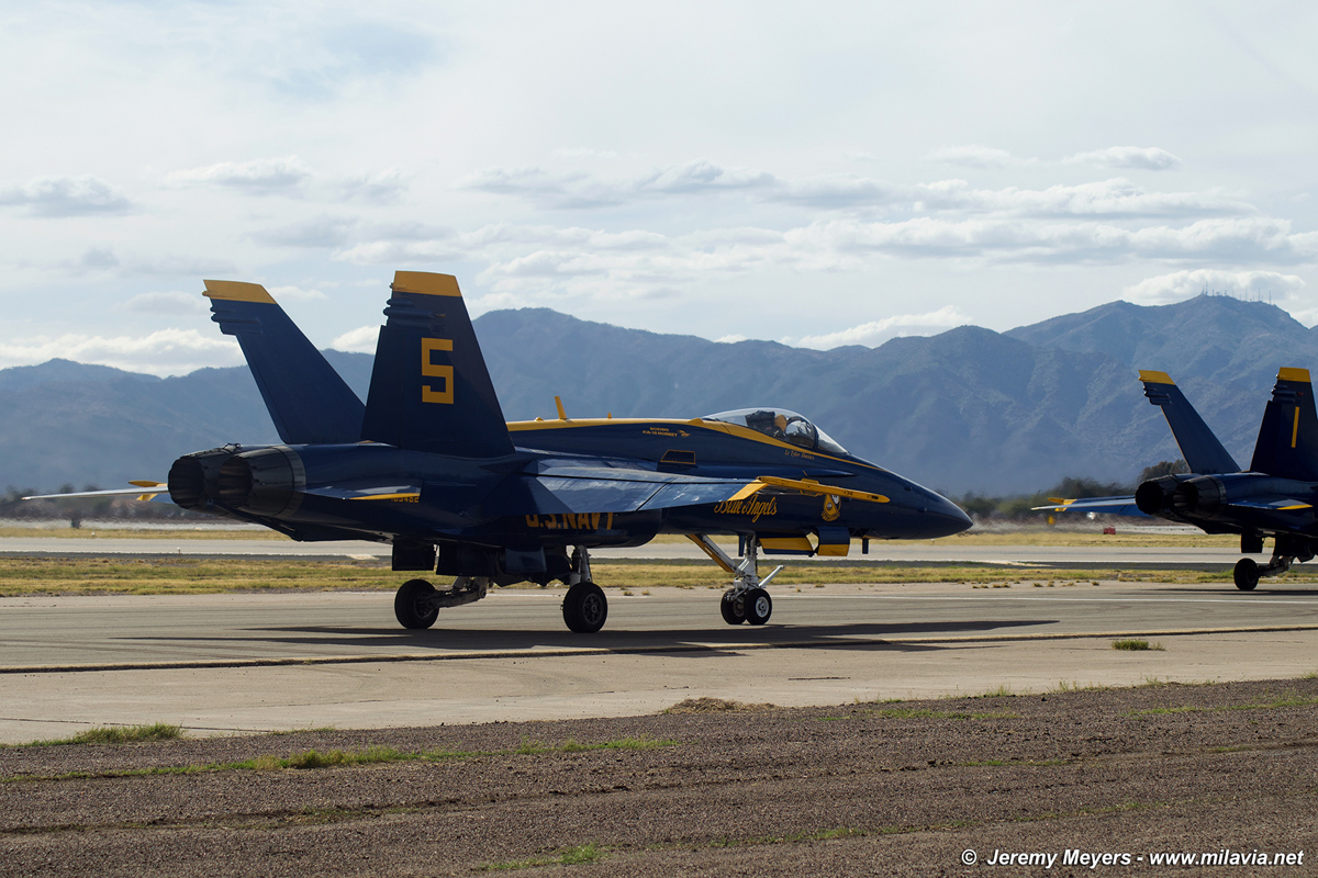 MILAVIA Air Shows - Luke Days 2018 - Luke AFB Open House & Air Show