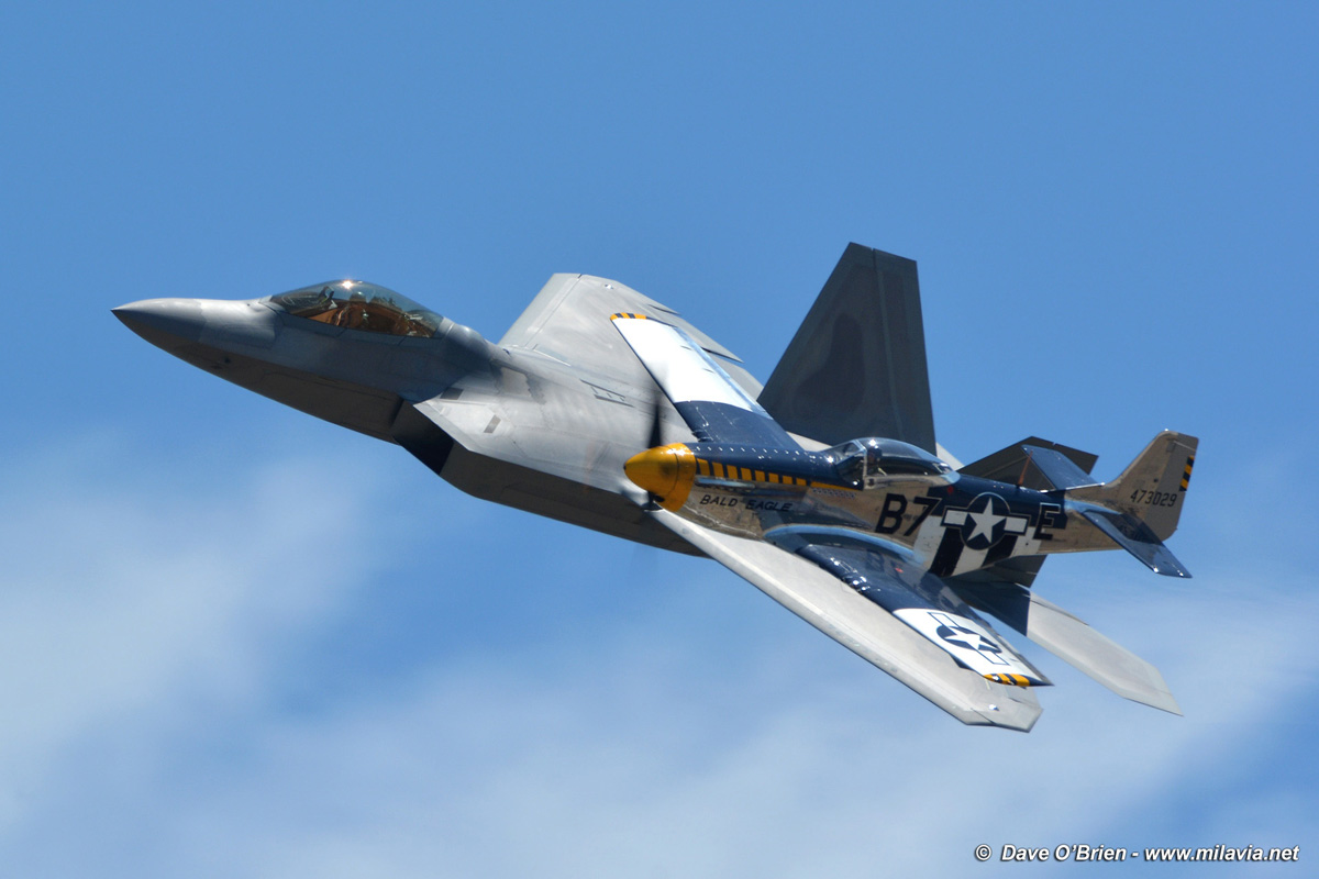 MILAVIA Air Shows - Rhode Island National Guard Open House Air Show ...