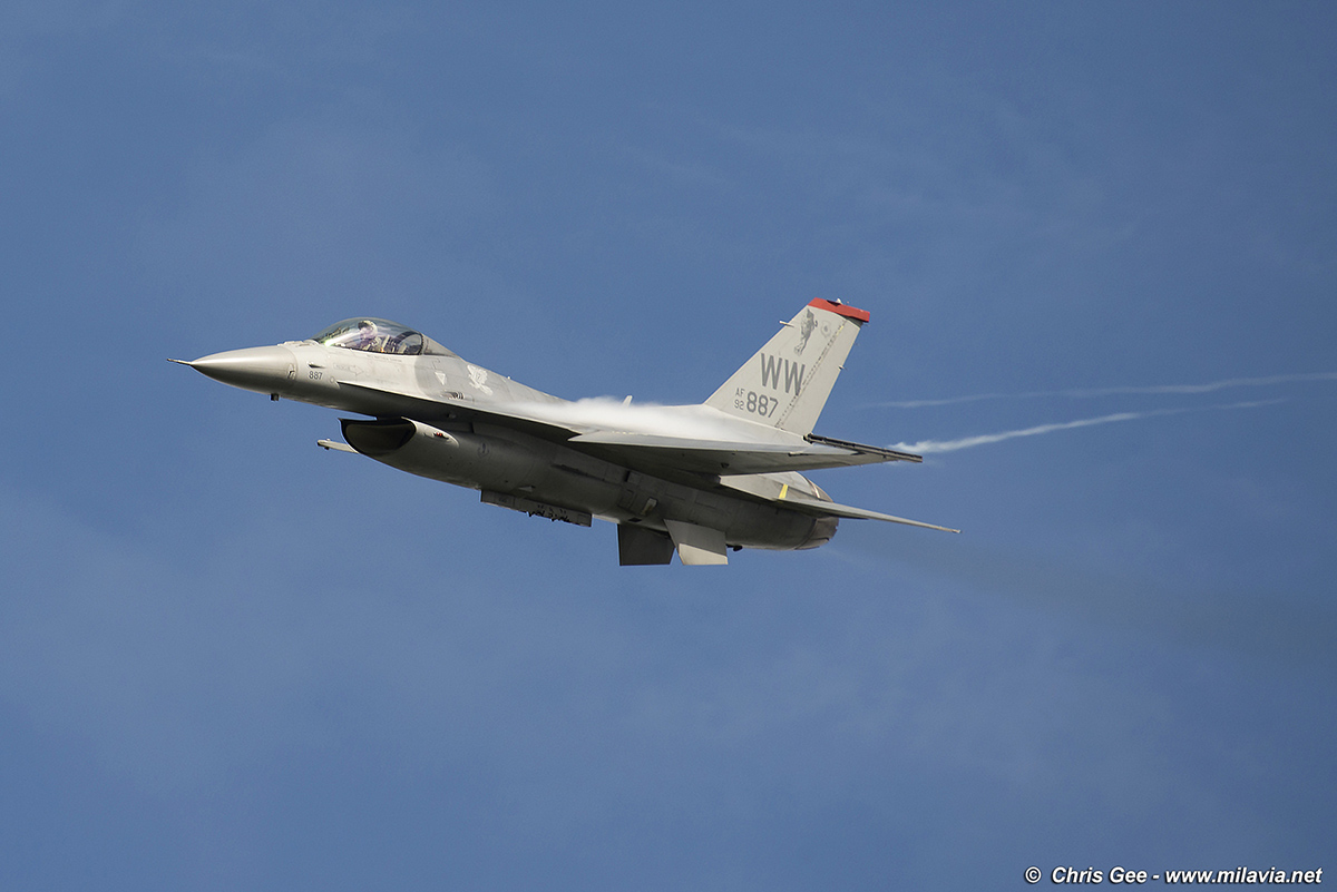 MILAVIA Air Shows - Royal New Zealand Air Force 80th Anniversary Air ...