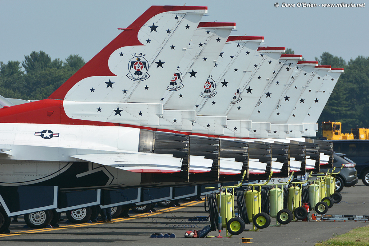 MILAVIA Air Shows - Westfield International Air Show 2017 - Barnes ANGB, MA