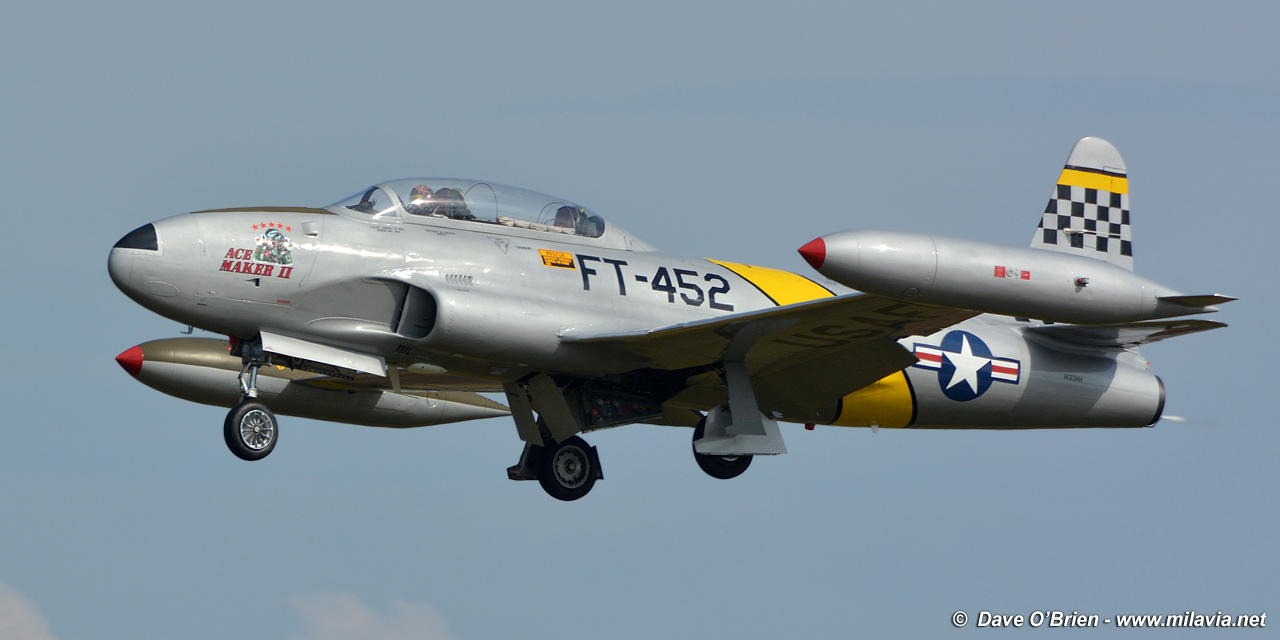 MILAVIA Air Shows - Westfield International Air Show 2017 - Barnes ANGB, MA