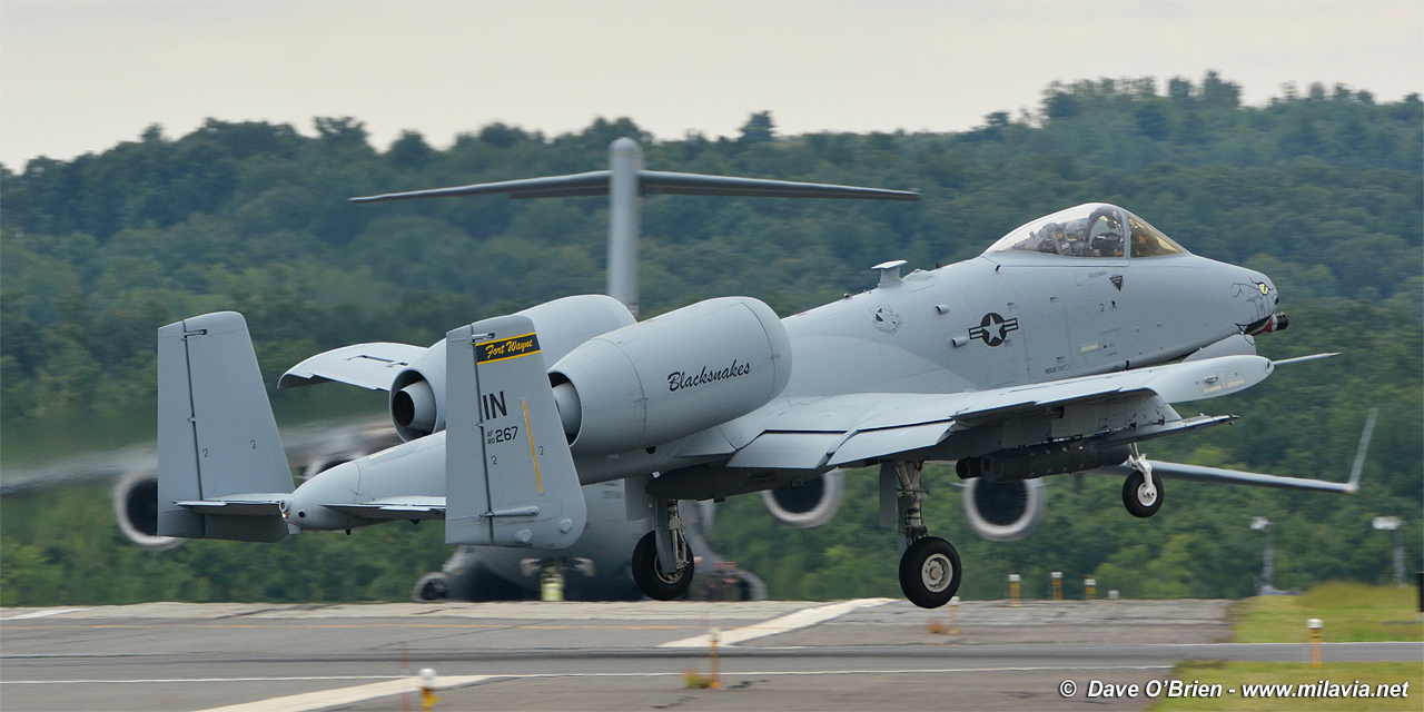 MILAVIA Air Shows - Westfield International Air Show 2017 - Barnes ANGB, MA