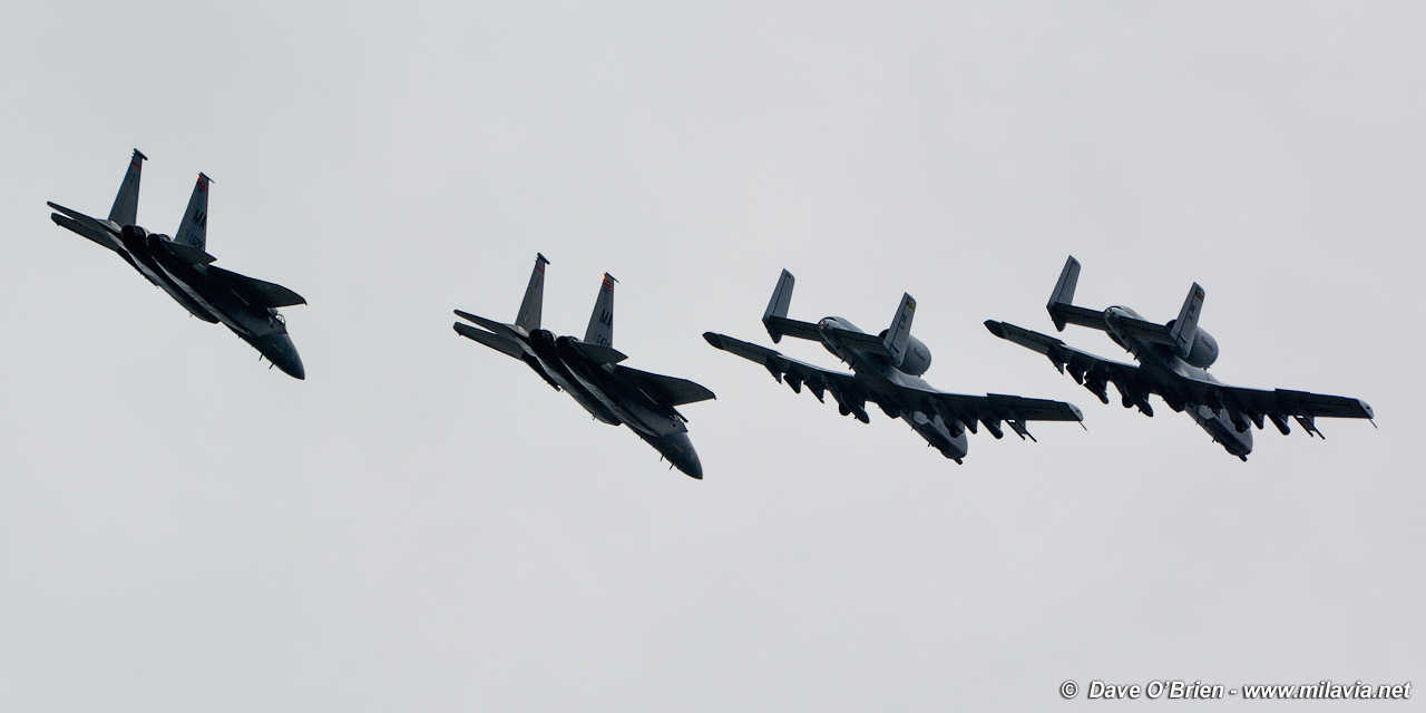MILAVIA Air Shows - Westfield International Air Show 2017 - Barnes ANGB, MA