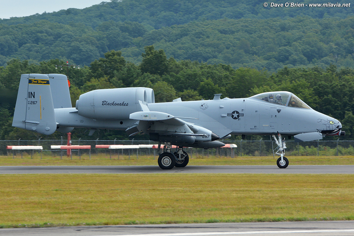 MILAVIA Air Shows - Westfield International Air Show 2017 - Barnes ANGB, MA