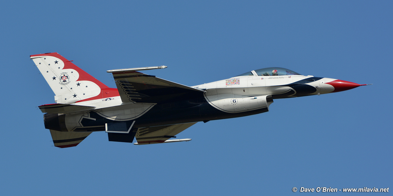 MILAVIA Air Shows - Westfield International Air Show 2017 - Barnes ANGB, MA