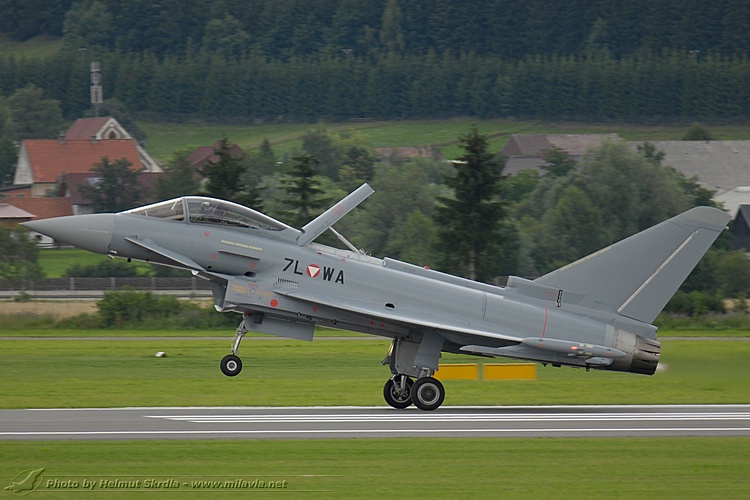 First Eurofighter Typhoon Arrives in Austria - MILAVIA Military ...
