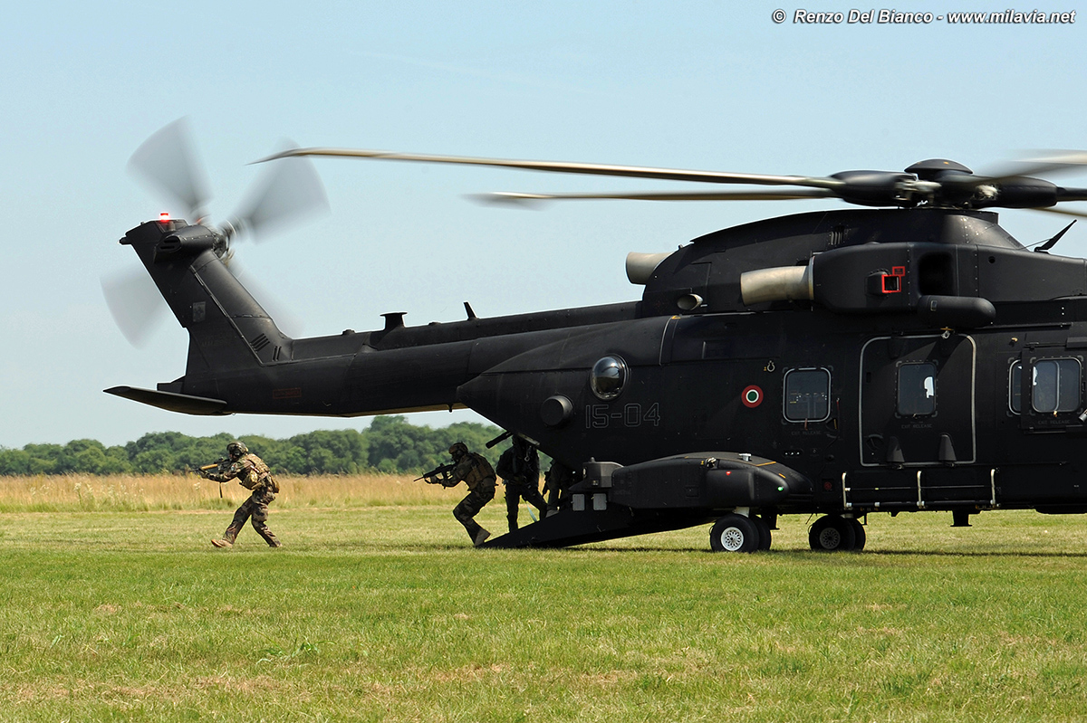 Air-centric Personnel Recovery Operatives Course 2017 - Rivolto, Italy - MILAVIA Military ...