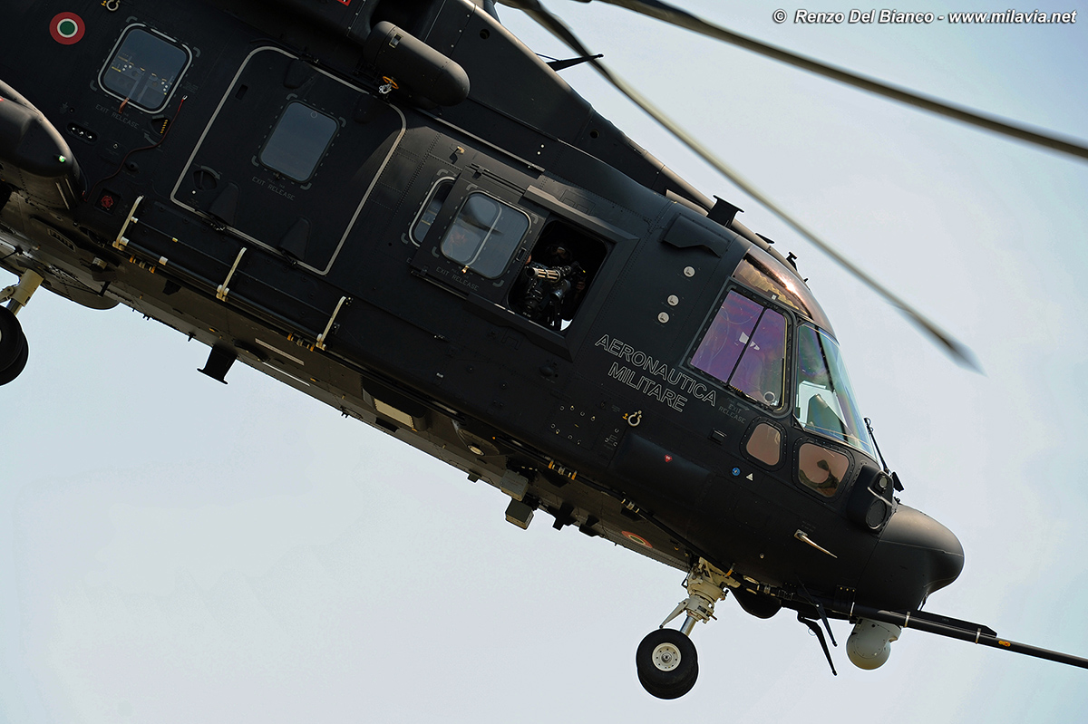 Air-centric Personnel Recovery Operatives Course 2017 - Rivolto, Italy - MILAVIA Military ...