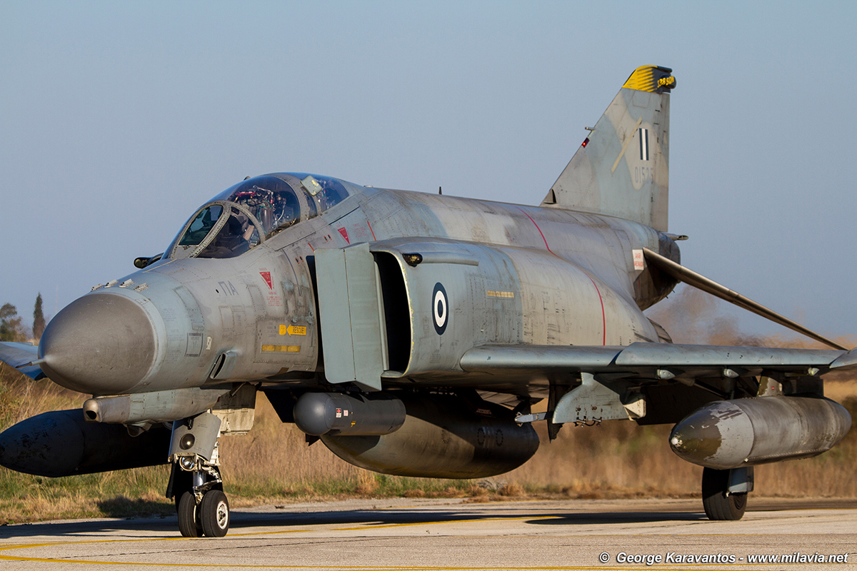 HAF 117 Combat Wing - The Phantoms of Andravida - MILAVIA Military ...