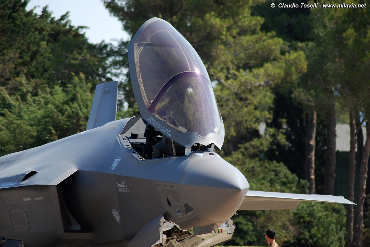 MILAVIA Military Aviation Specials - Italian Air Force Fighter Groups ...