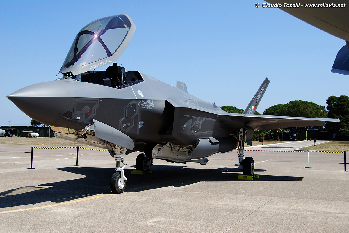 MILAVIA Military Aviation Specials - Italian Air Force Fighter Groups ...