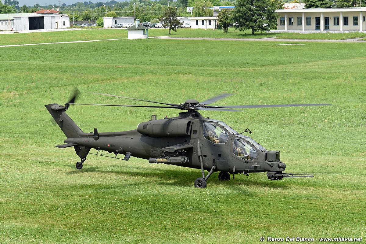 MILAVIA Military Aviation Specials - Italian Army Aviation CASEVAC ...