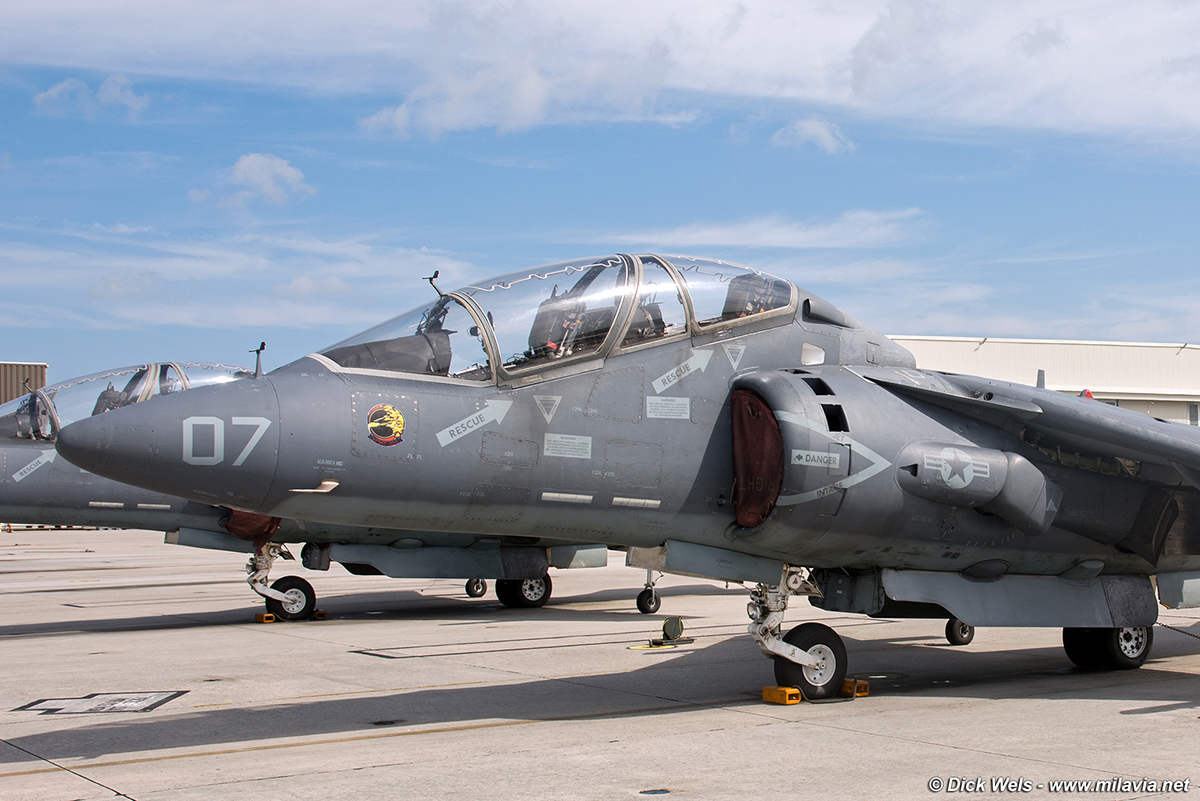 VMAT-203 - USMC AV-8B Harrier Pilot Training MCAS Cherry Point, North ...
